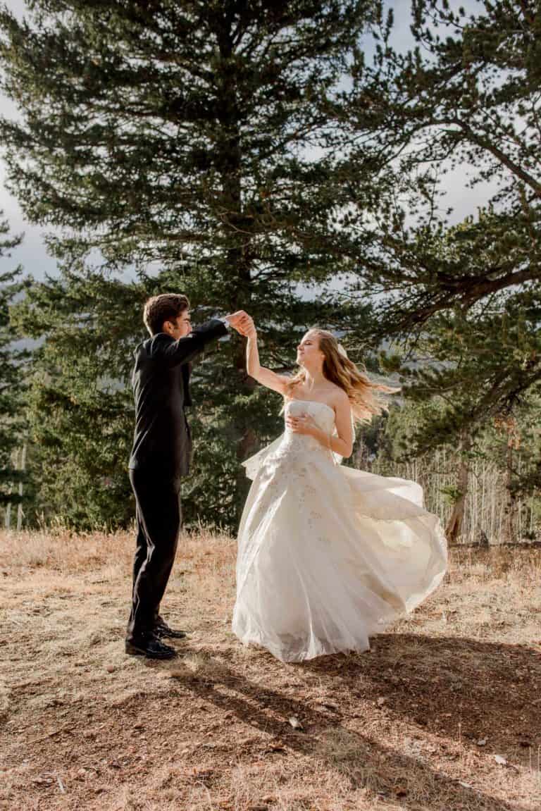 Elopement Checklist PDF For Adventurous Hearts + Free Download!