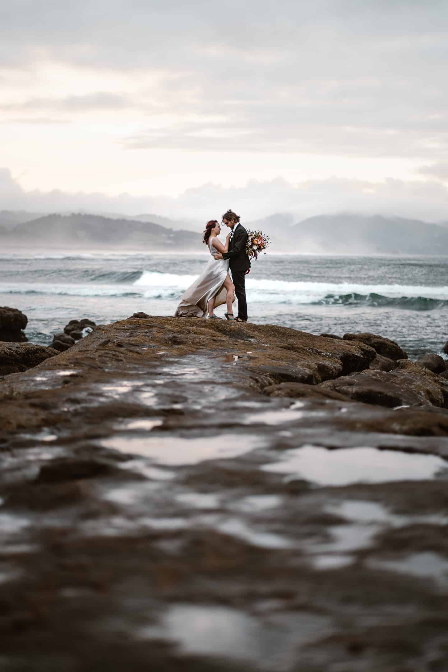 20 Best Places to Elope in Oregon | Ultimate Oregon Elopement Locations